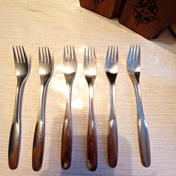Hackman | Dining | Hackman Finland Flatware | Poshmark